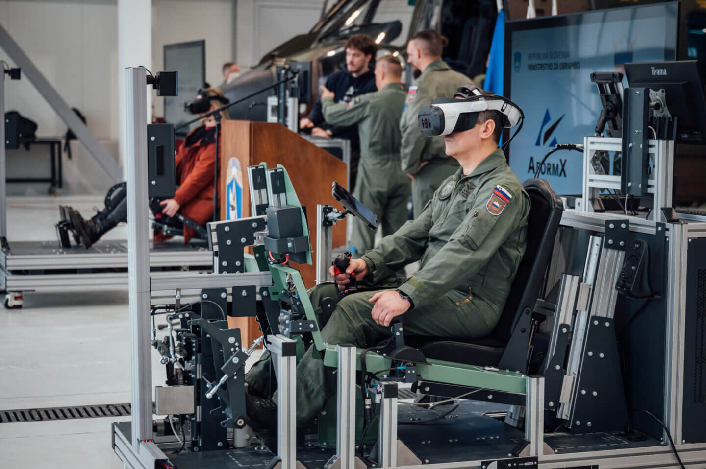 XR-Based Slovenian Military Flight Trainer - Simulation News